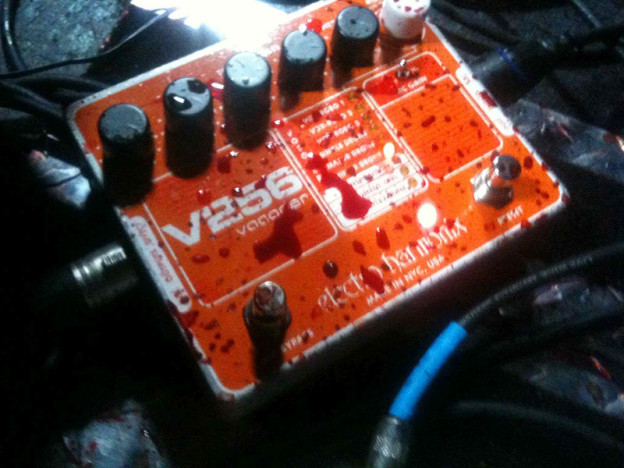 Cry, Killbot, Cry! EHX V256 Vocoder Pedal – Doktor Ross Sewage